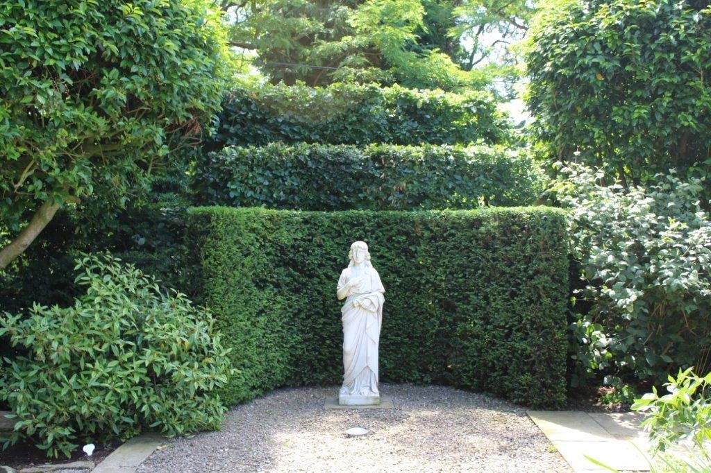 A Three-Tiered Hedge