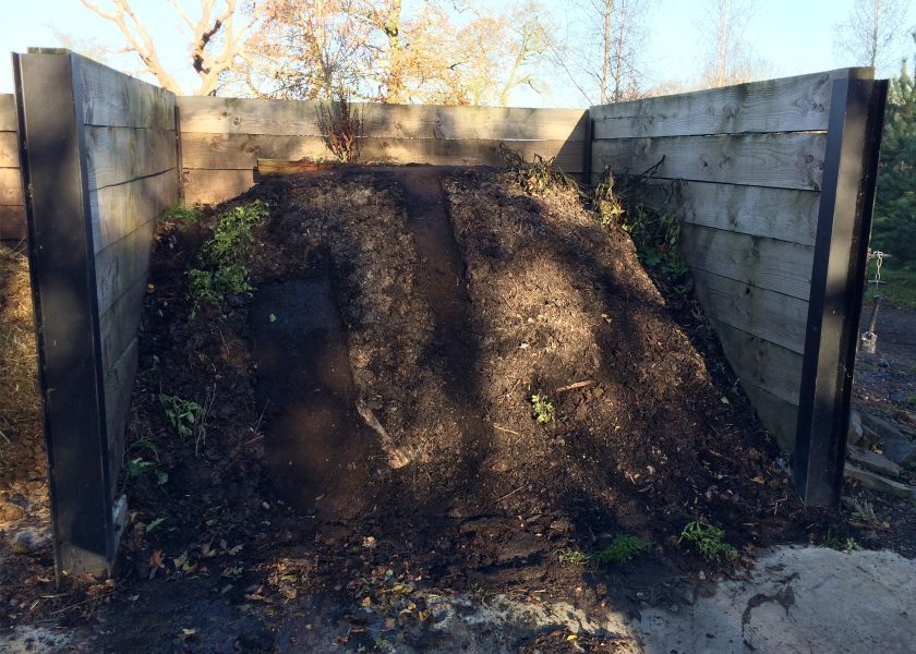 Preparation of leaf compost for soil conditioning